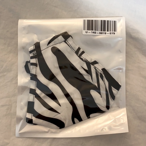 Accessories | Newzebra Print Face Mask | Poshmark